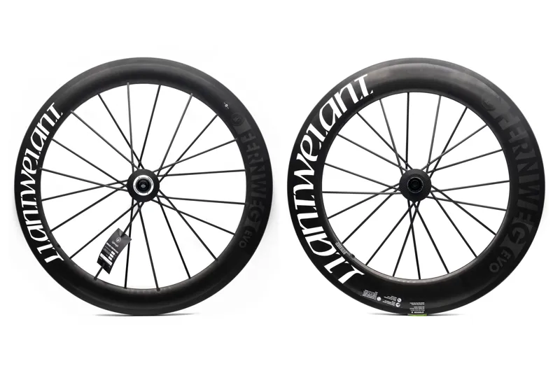 Lightweight Wheels Fernweg 63/85 Evo Carbon Wheels